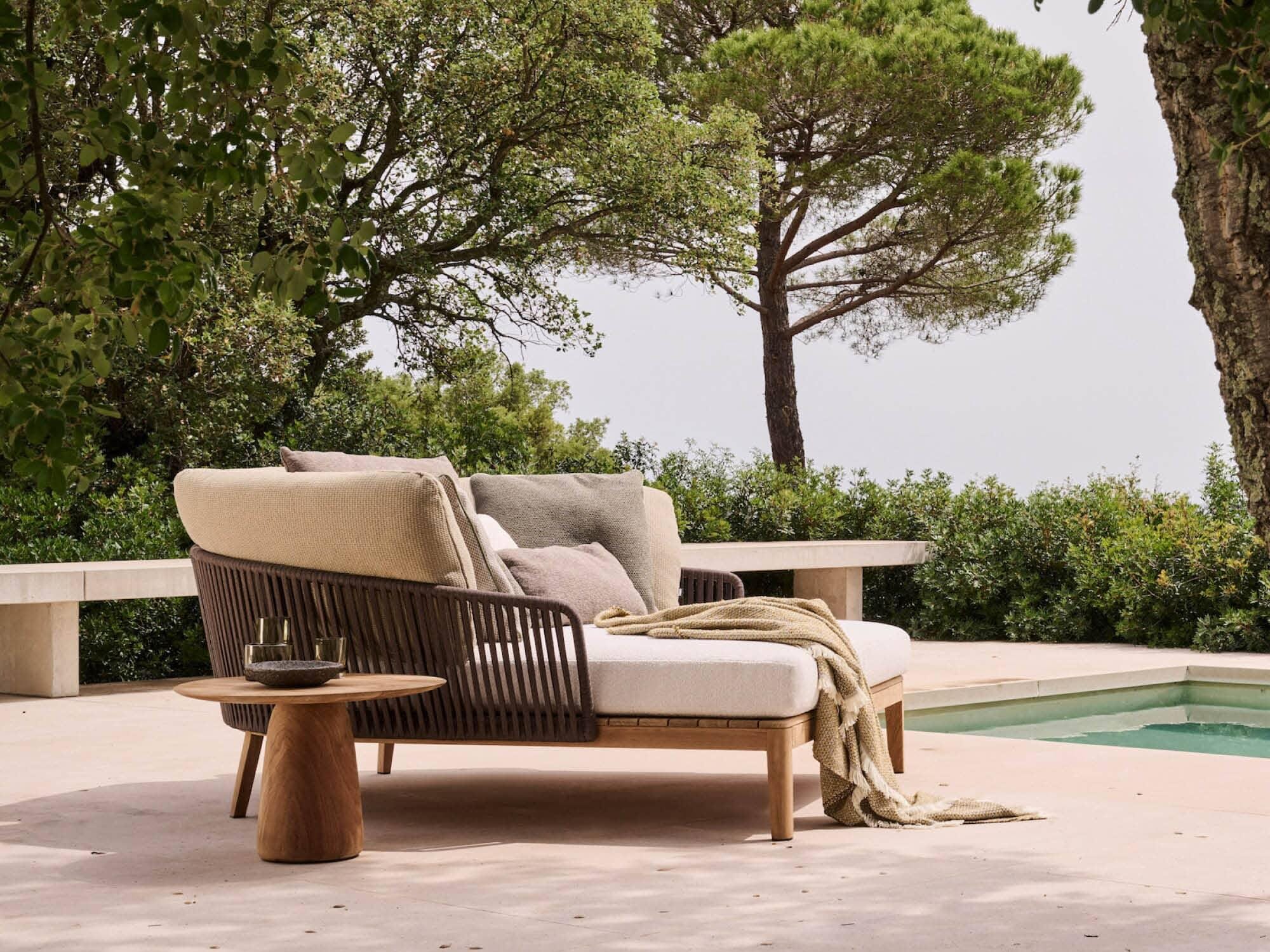 Luxury Outdoor Daybeds & Loungers | Cosh Living