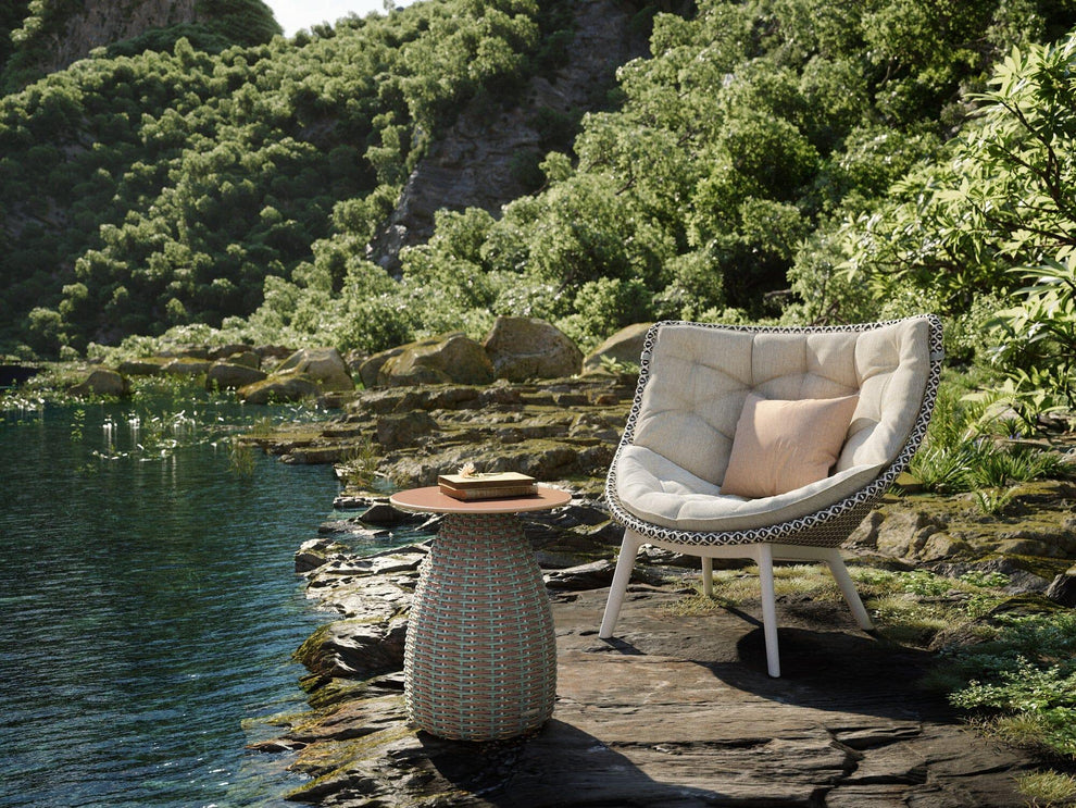 Mbrace Alu Lounge Chair – Cosh Living