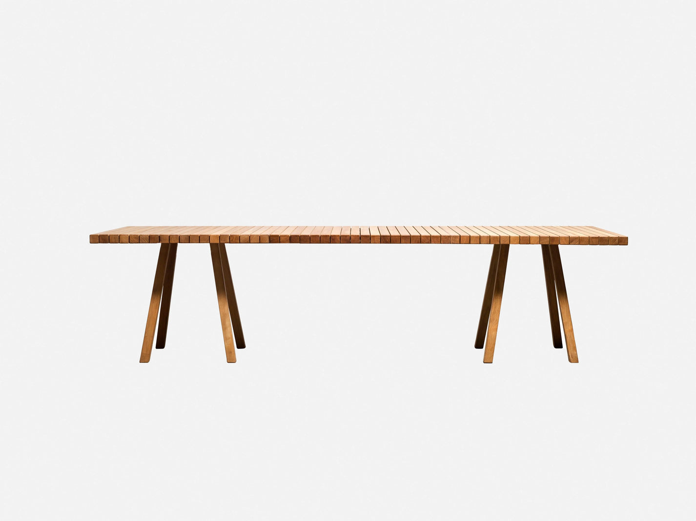 Vis a Vis Tables | Designer Outdoor Dinging Tables – Cosh Living