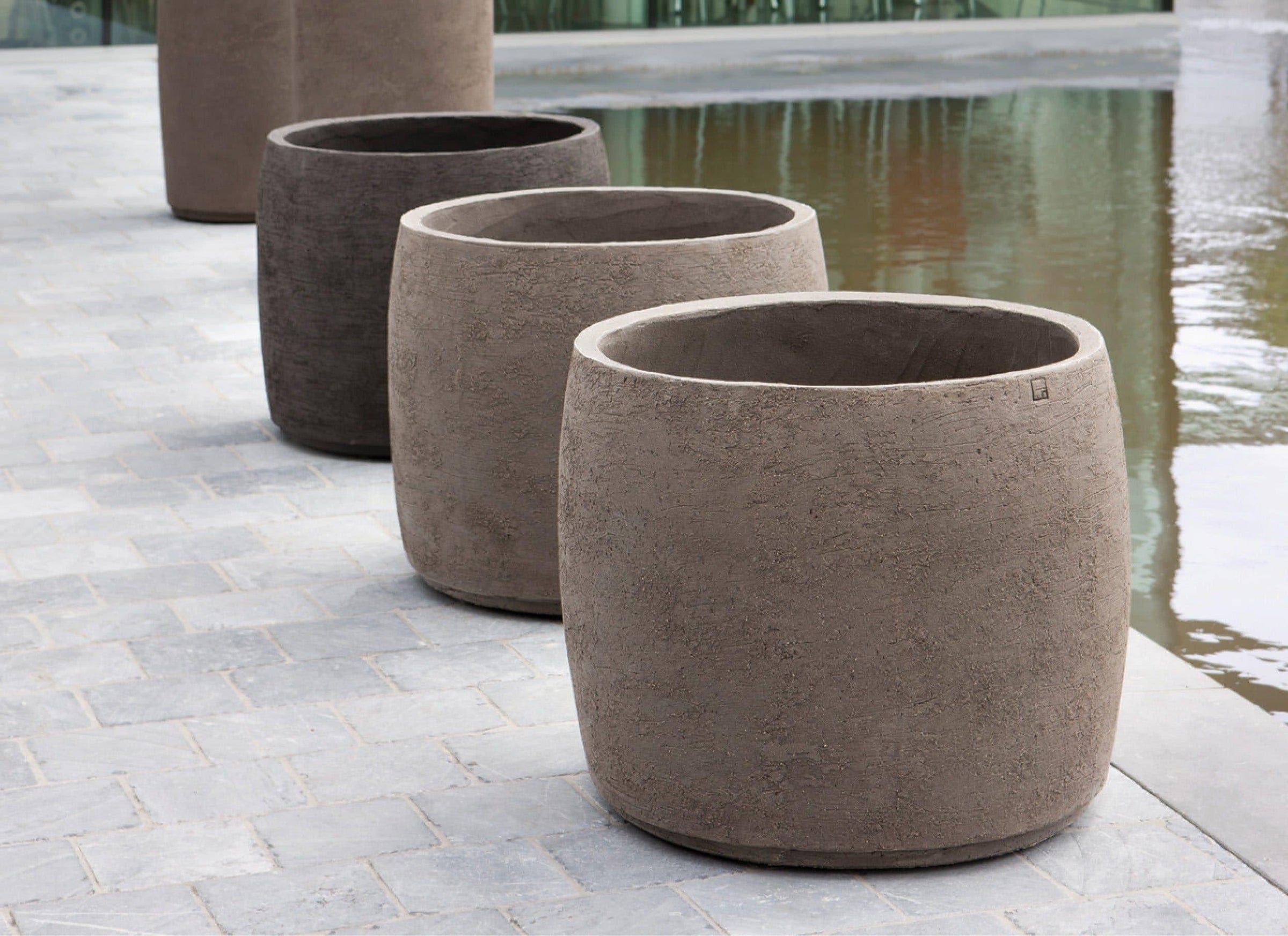 Modern Outdoor Pots & Planters Melbourne | Cosh Living