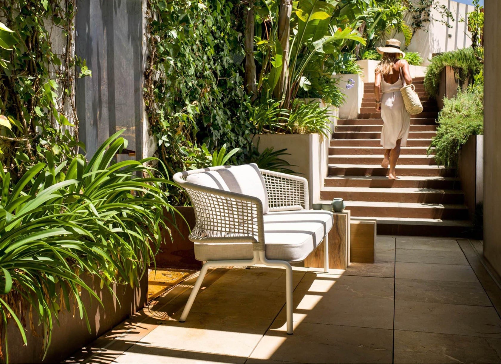Contour Sofa | Luxury Designer Outdoor Sofa – Cosh Living