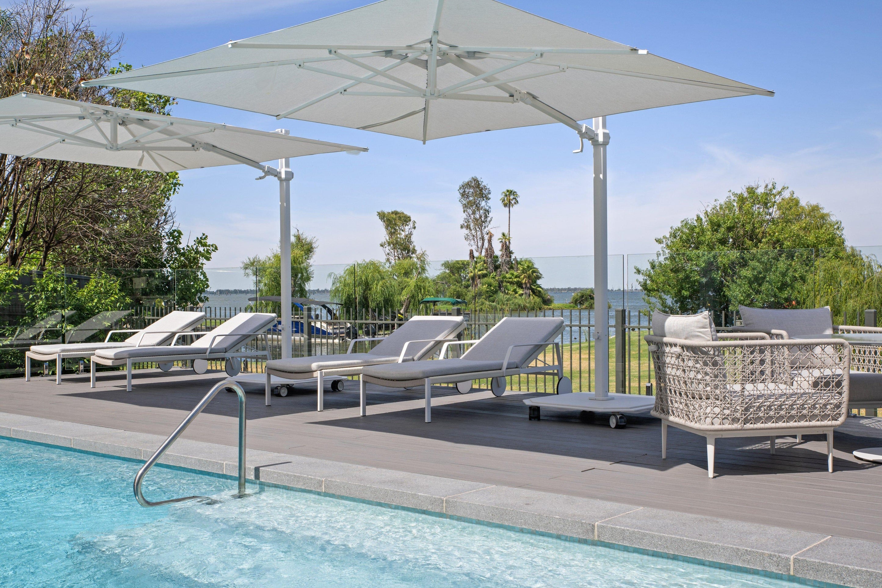 NODI Sun Lounges | Designer Outdoor Lounges – Cosh Living